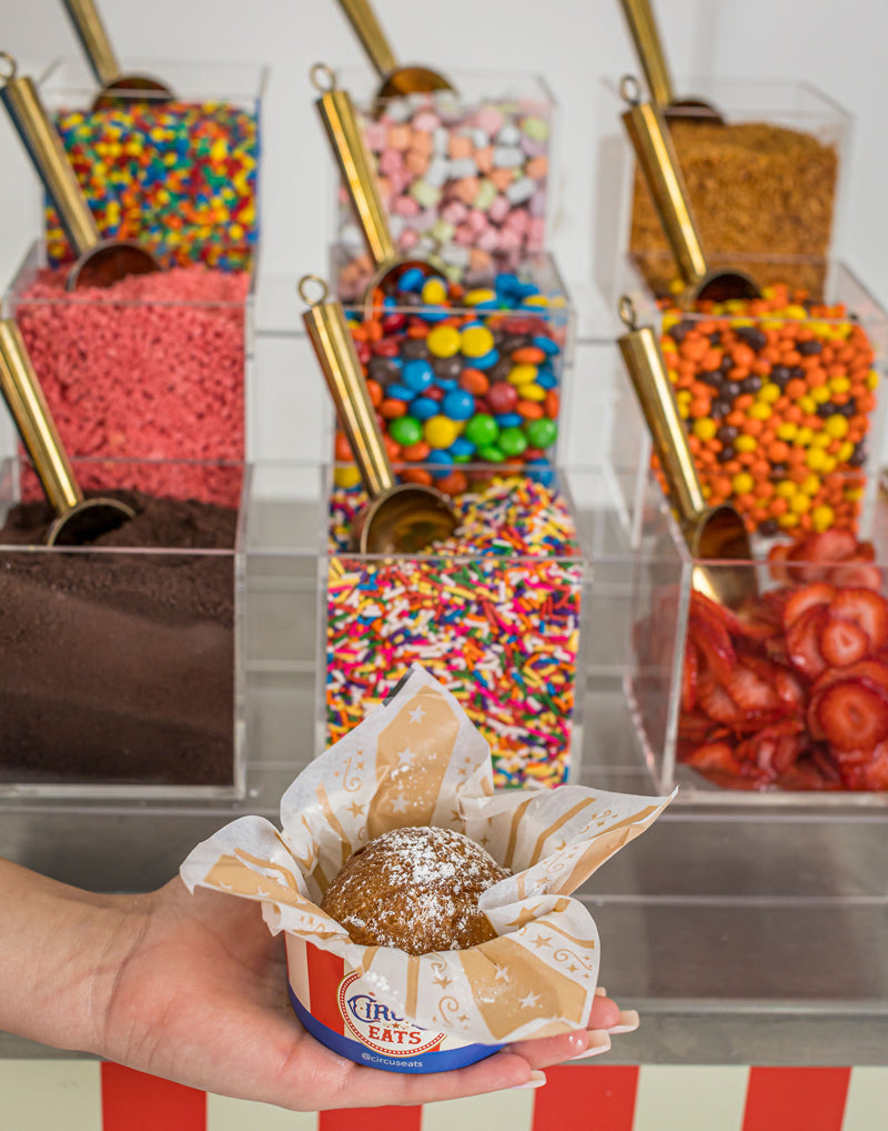 FRIED OREOS WAGON – Circus Eats